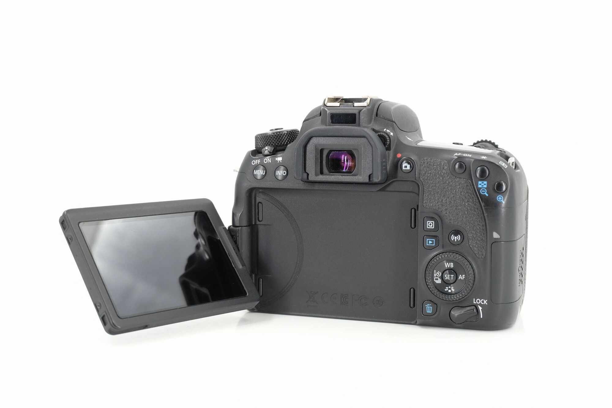 Canon EOS 77D Body — фото 1