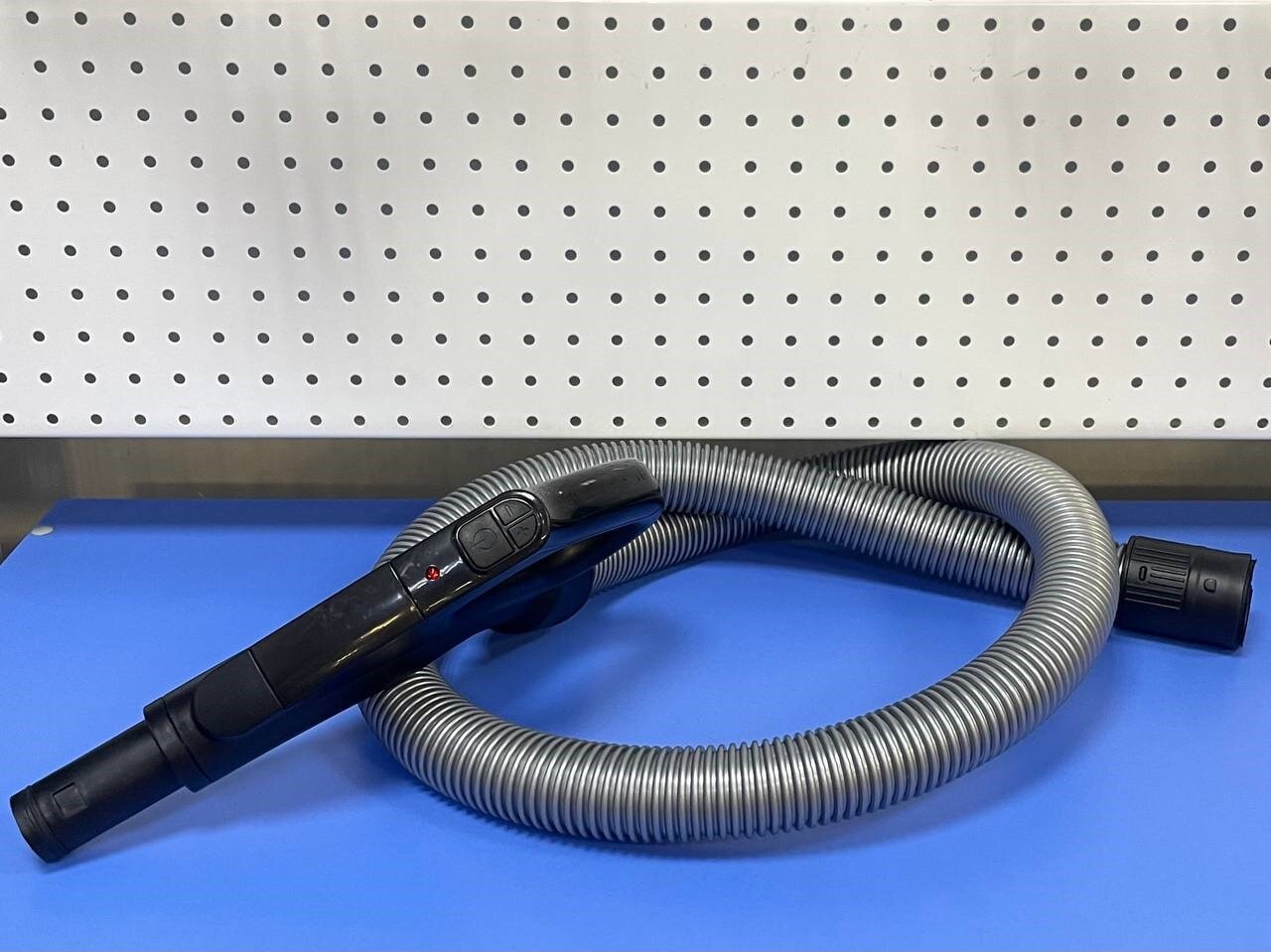 Шланг с управлением для пылесоса Doffler VCB2490