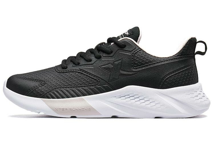 Кроссовки Adizero XT