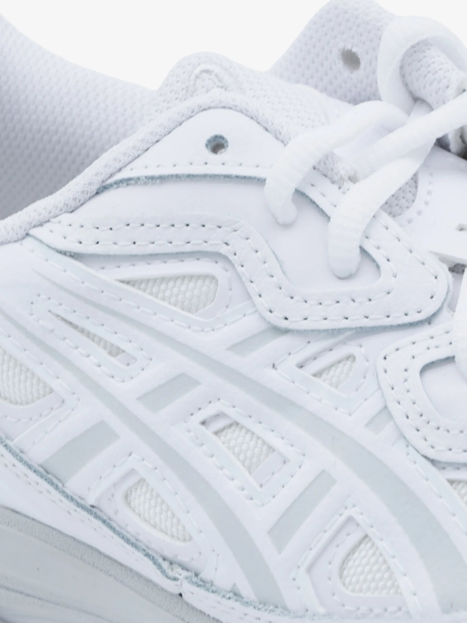 Кроссовки ASICS Gel-NYC sneakers, размер 8 US, бежевый/белый — фото 1