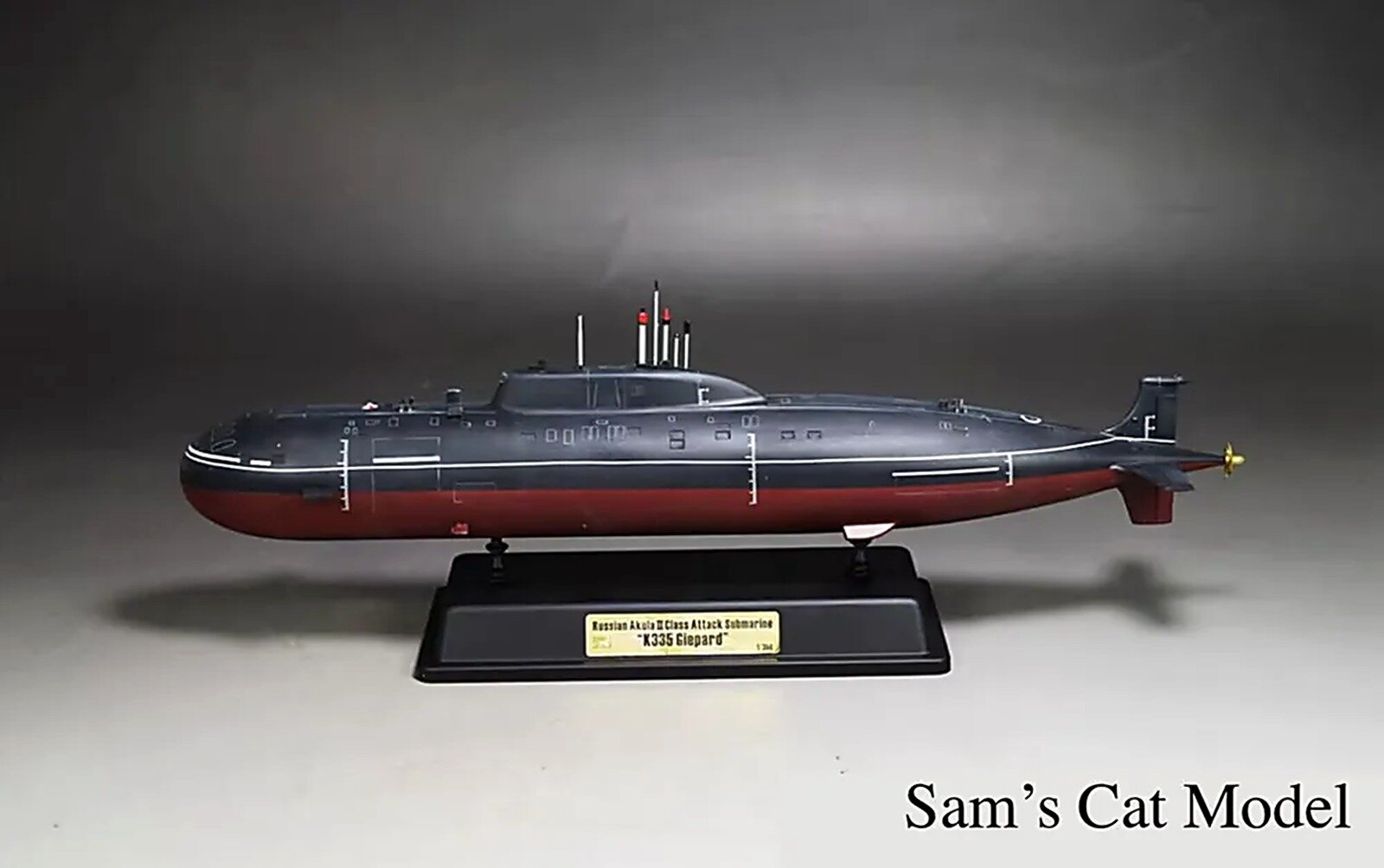 1/350 Российская многоцелевая атомная подводная лодка проекта 971 Щука-Б (Акула-II)