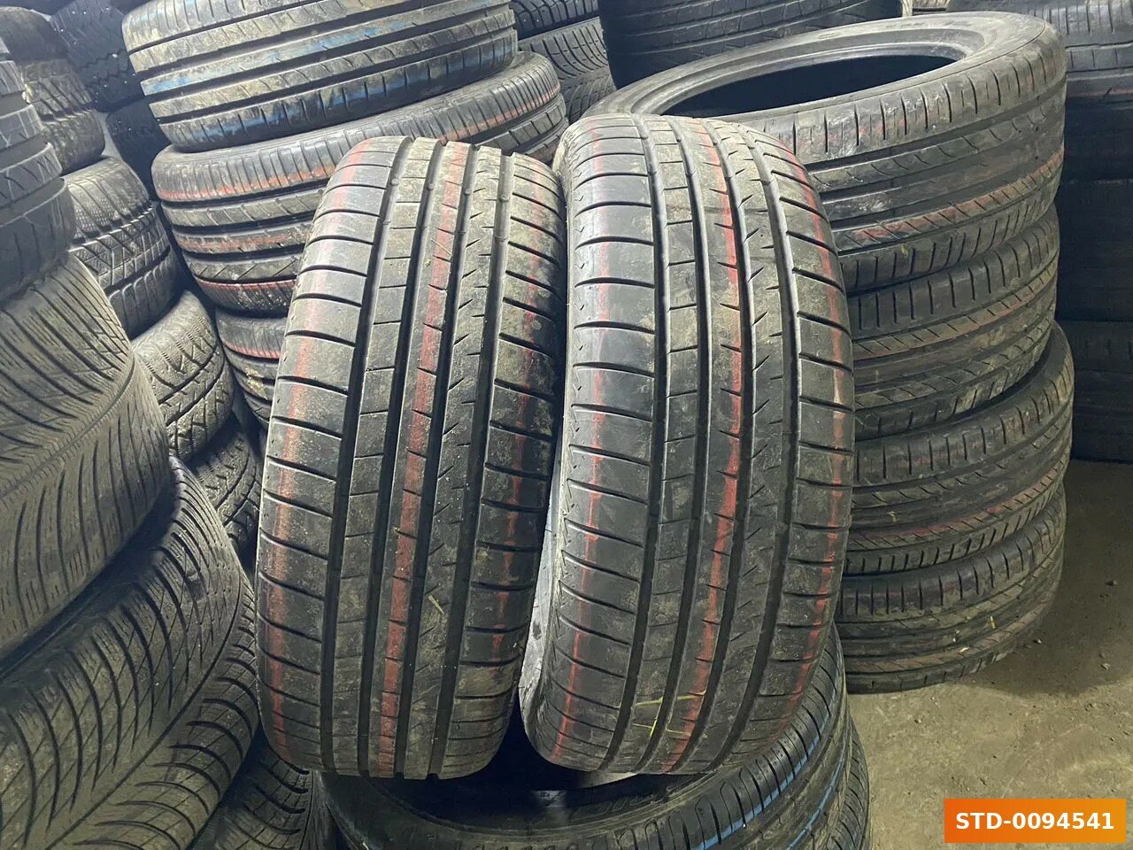 Комплект (2 шт) летних БУ шин Bridgestone Turanza T005 235/55 R18 15% износ 8119536834