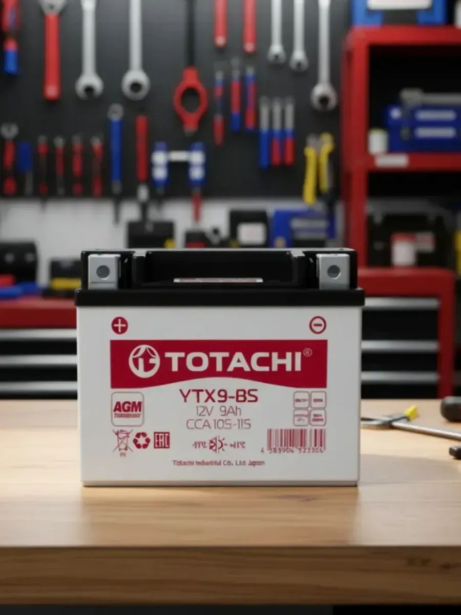 Аккумуляторная батарея прямая TOTACHI MOTO YTX9-BS 9 а/ч R AGM