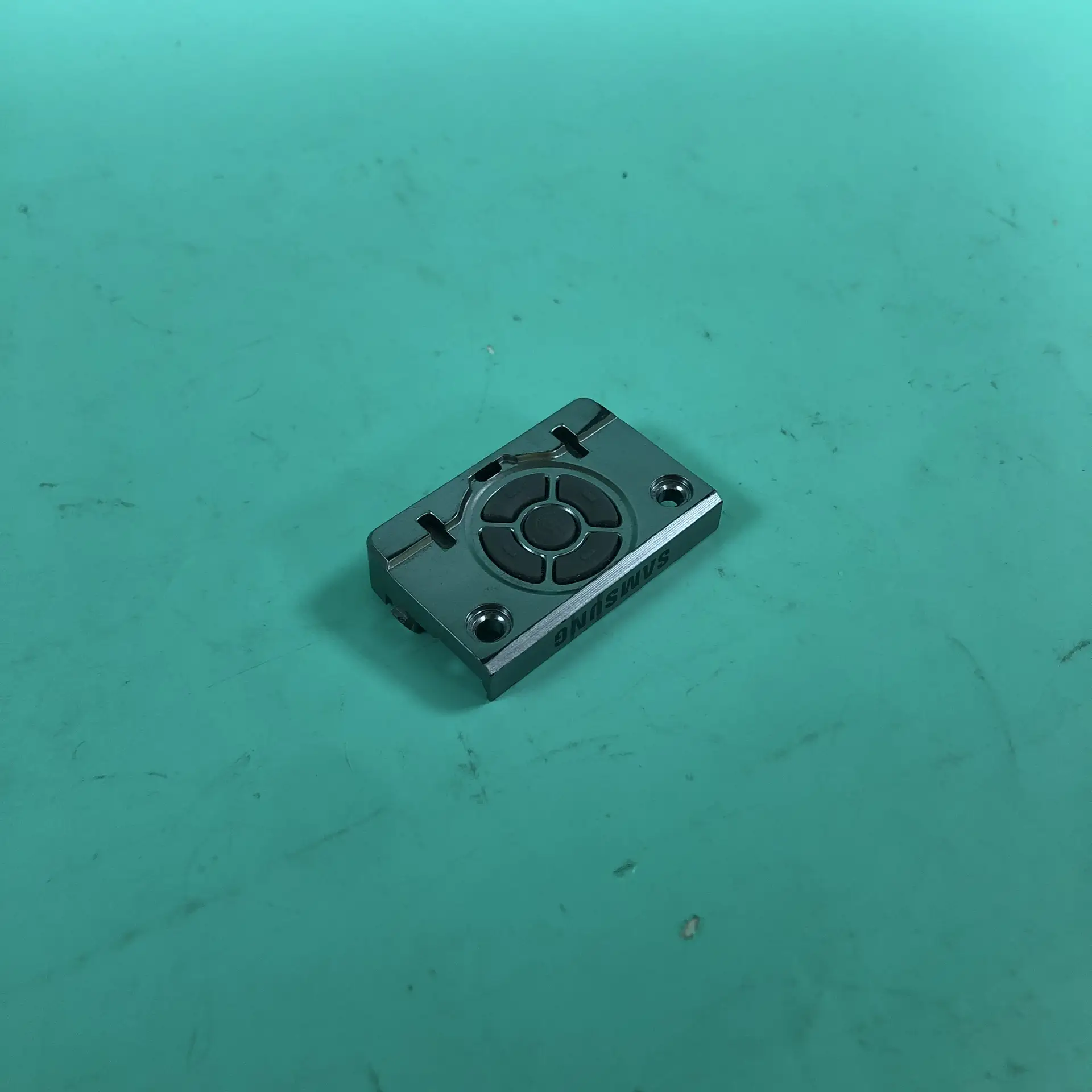 Кнопка Y18 Q FUNCTION REV NO: 0.5 (CT171124) Samsung QE55Q7FNAU