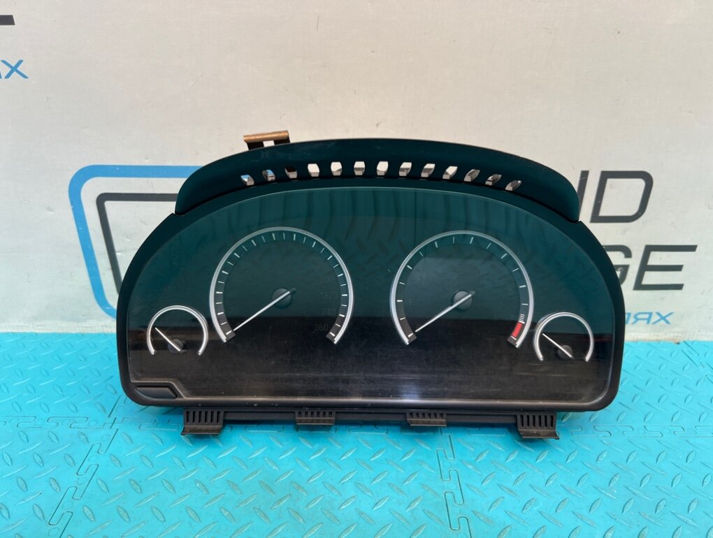 Панель приборов BMW 7-Series 2009 F02 N54B30A 3.0 арт. 151572