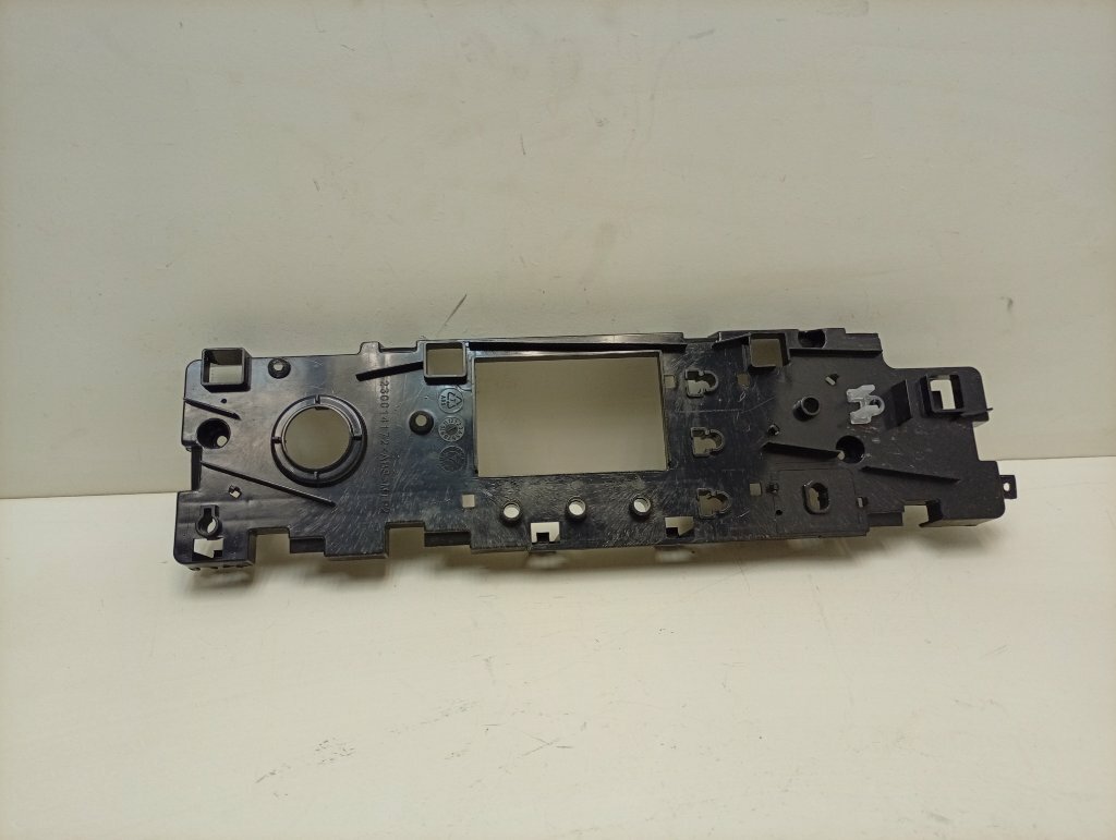 RSM601 кт71 Панель крепления индикации для стиральной машины Hotpoint-Ariston 230014172 б/у