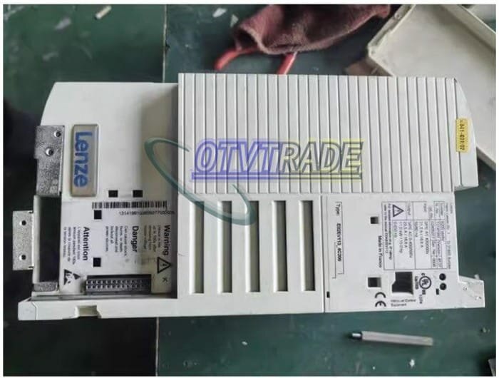 Модуль E82EV113_4C200 LENZE E82EV113K4C200 Inverter — фото 1
