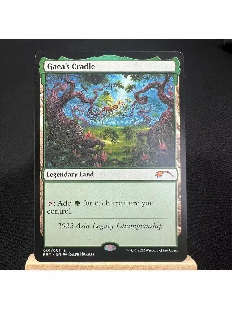 Высококачественная игровая карта Magic The Gathering, подходящая для семейных и дружеских посиделок, поставляется в прозрачном наборе.