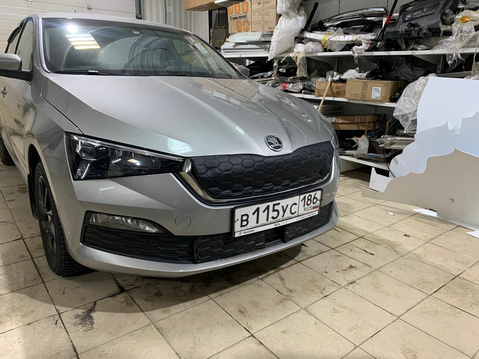 Утеплитель радиатора Экономия топлива Skoda Rapid Шкода Рапид (2020 -н. в) радар