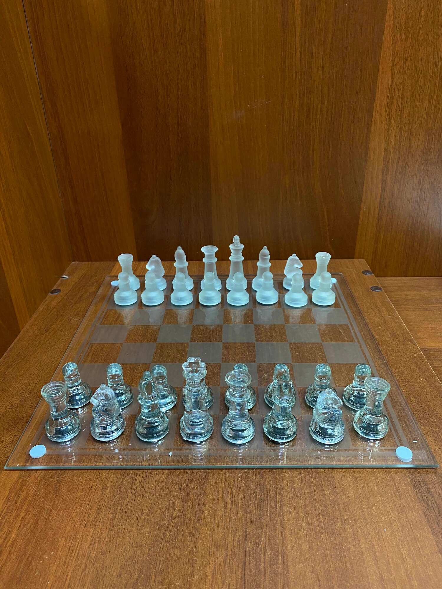 Шахматы стеклянные с наклейками на основании, фигур. доска 34,5*34,5 см Полный Комплект!