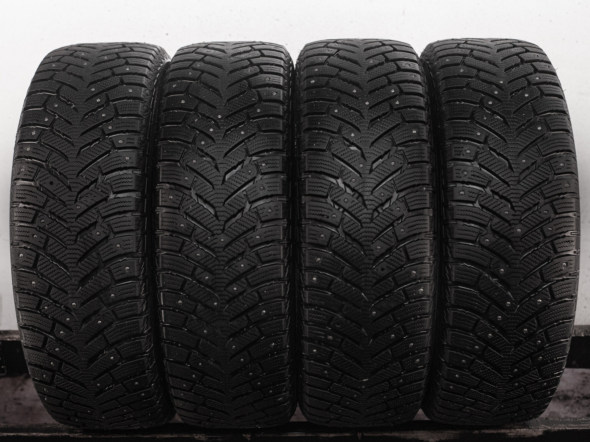 Toyo Observe Ice-Freezer SUV 225/65 R17 106T
