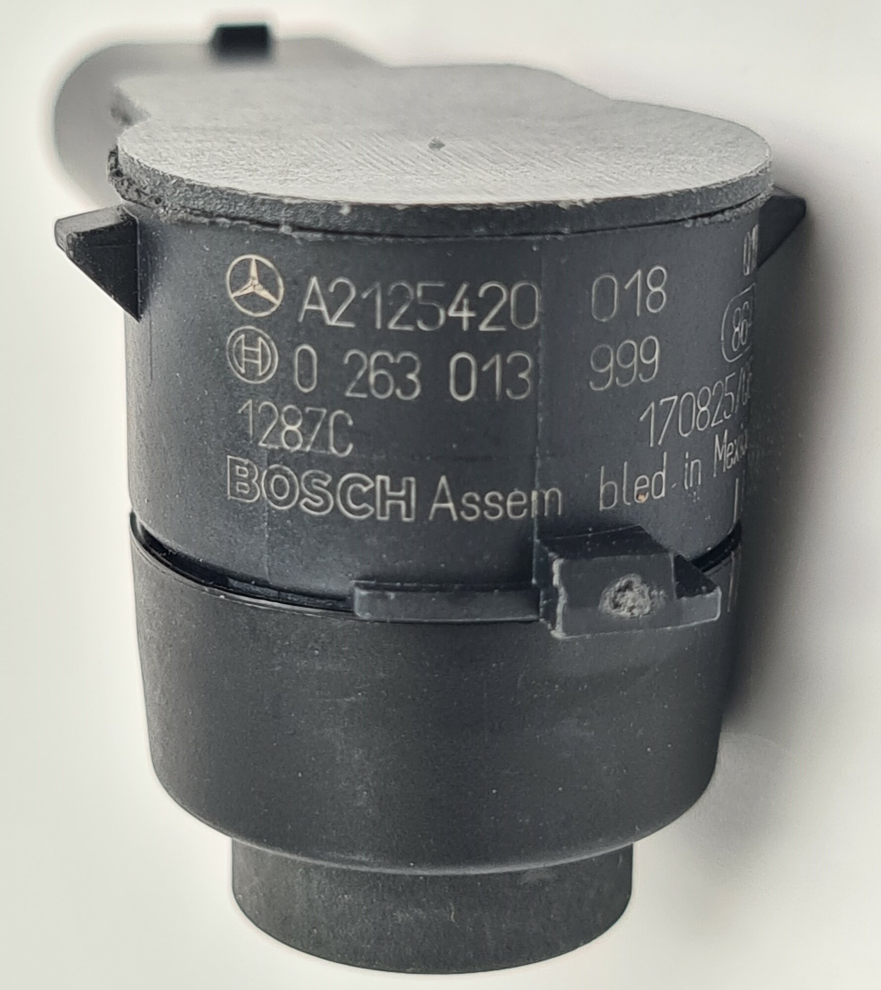Парктроник (датчик парковки) MERCEDES BENZ A2125420018 ( A 212 542 00 18 )