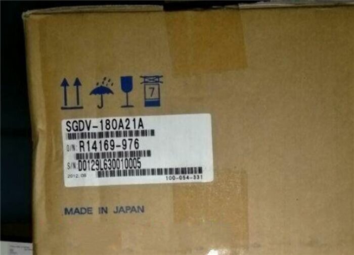 Модуль YASKAWA SGDV-180A21A Servo Drive