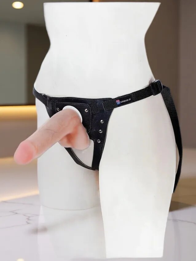 LOVETOY (А-Полимер) Страпон неоскин Harness, 032303, кожа, 19 см, M