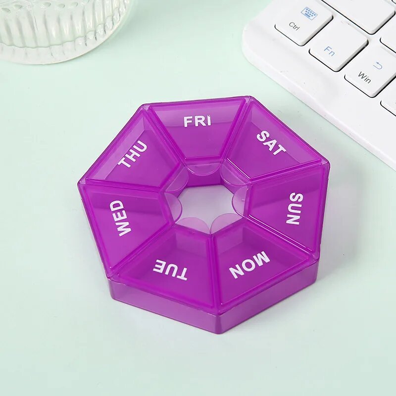 Еженедельный пластиковый чехол для таблеток eTya Purple 1pcs