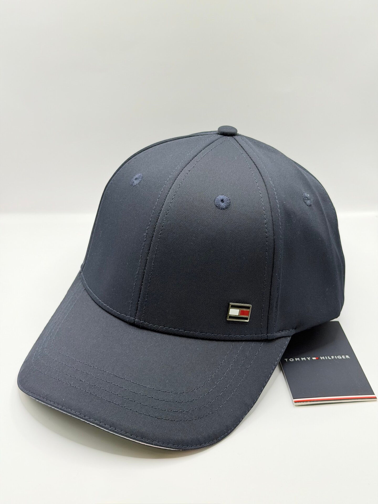 Бейсболка  Tommy Hilfiger нейлоновая, цвет синий, твердый лоб для мужчин и женщин