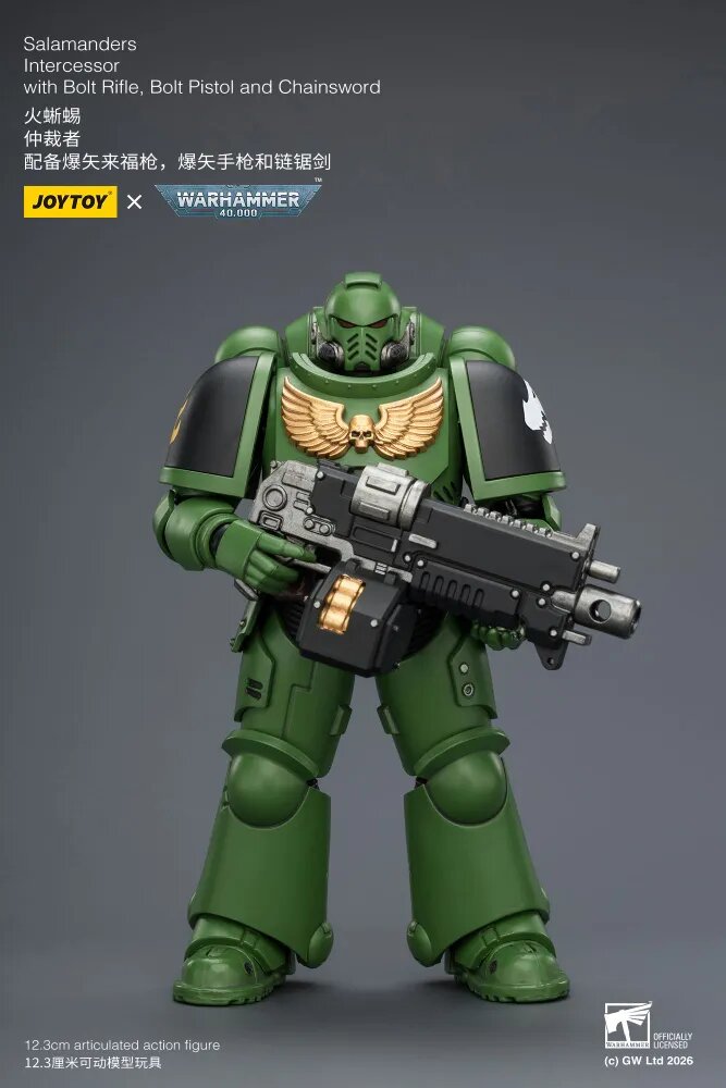 Подвижная фигурка JOYTOY Warhammer 40K 1/18 Action Figures Salamanders Intercessors with Bolt Rifle, Bolt and Chainsword