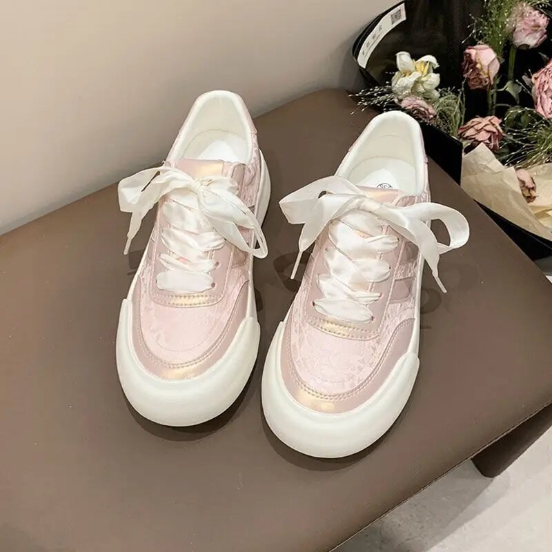 Кроссовки роликовые White Shoes