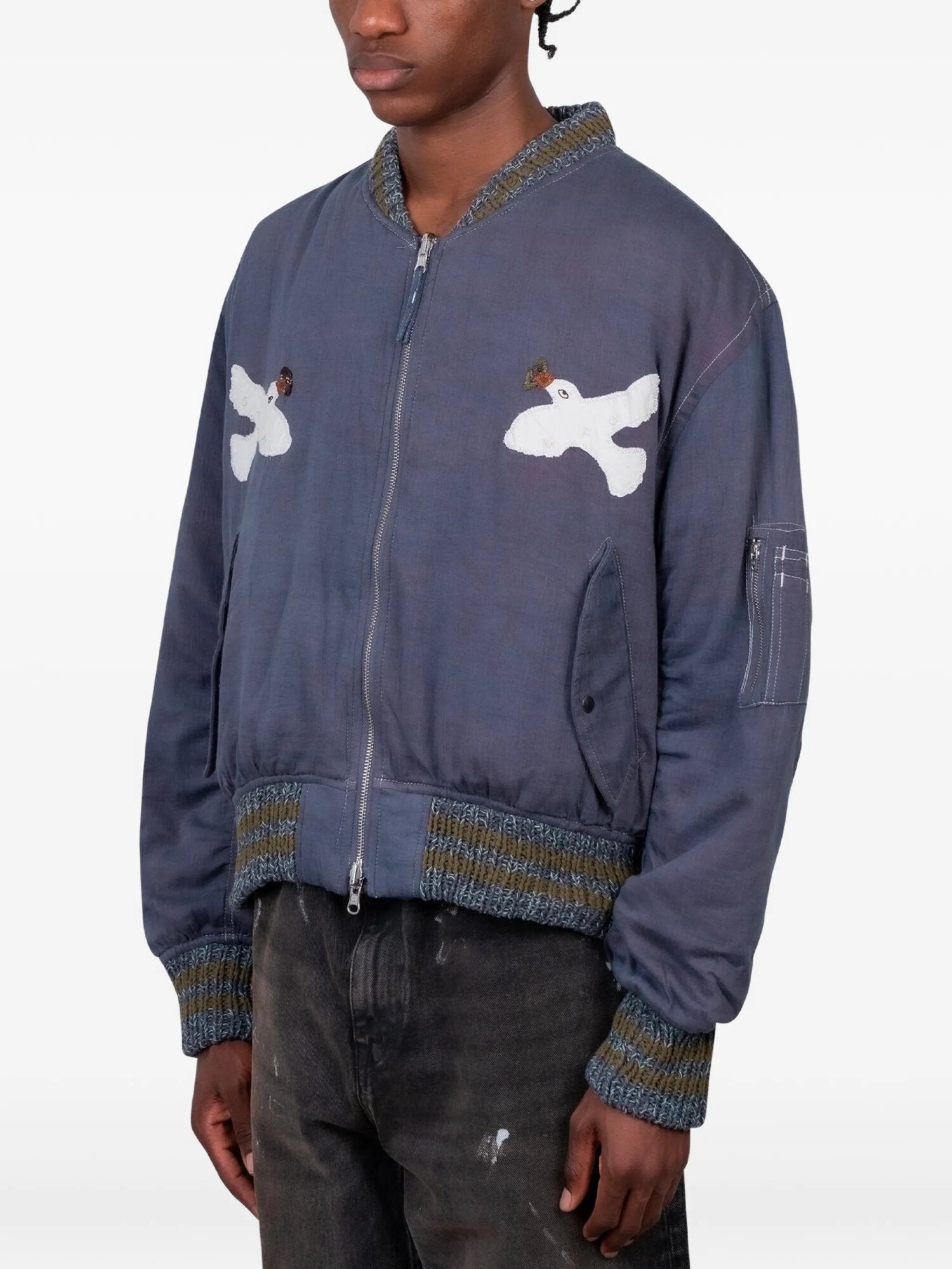 Бомбер Story mfg. Embroidered reversible bomber jacket, размер 48, фиолетовый — фото 1