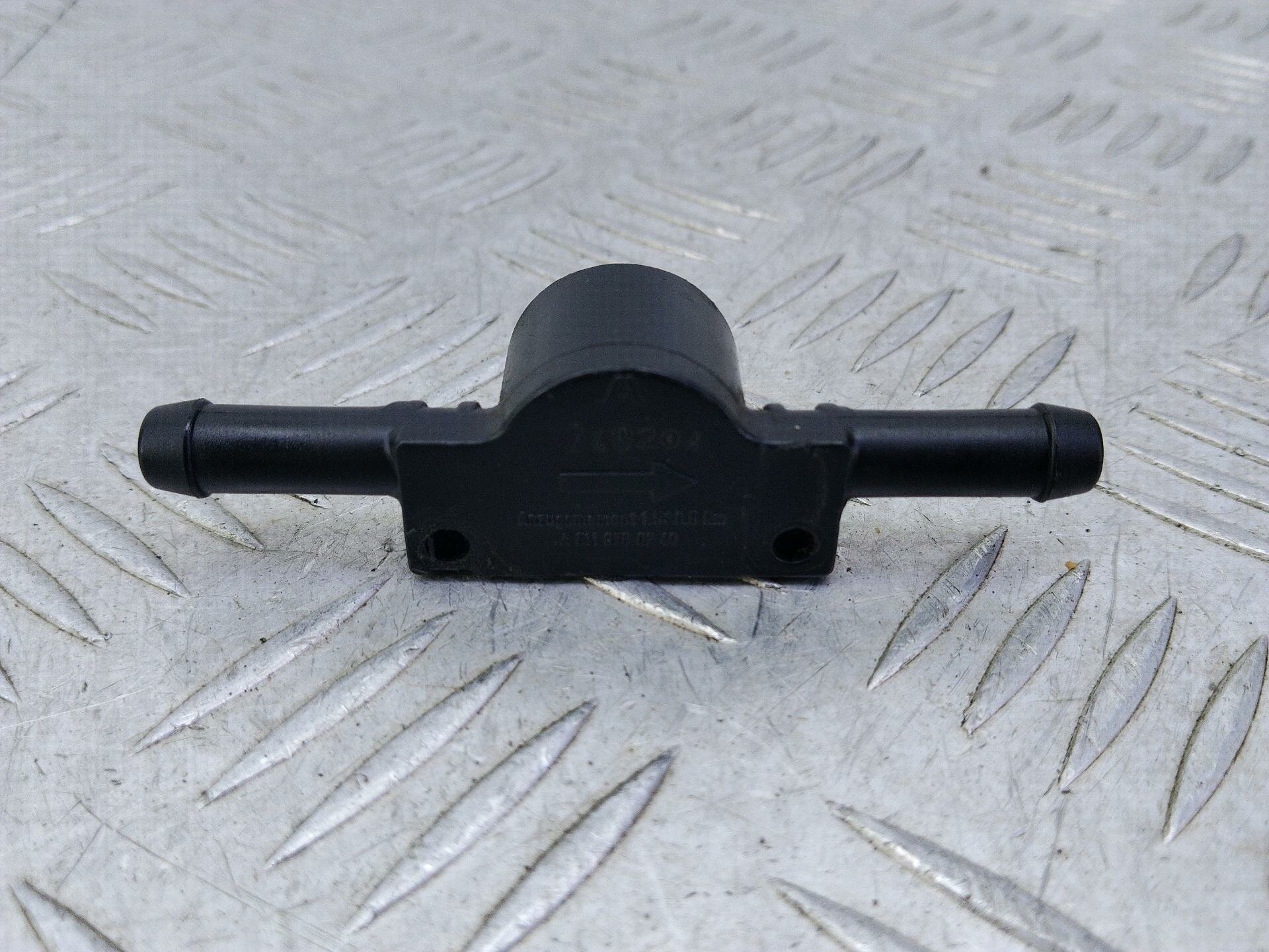 Клапан отсечки топлива Mercedes-Benz Vito W639 (2003 - 2010) A6110780249