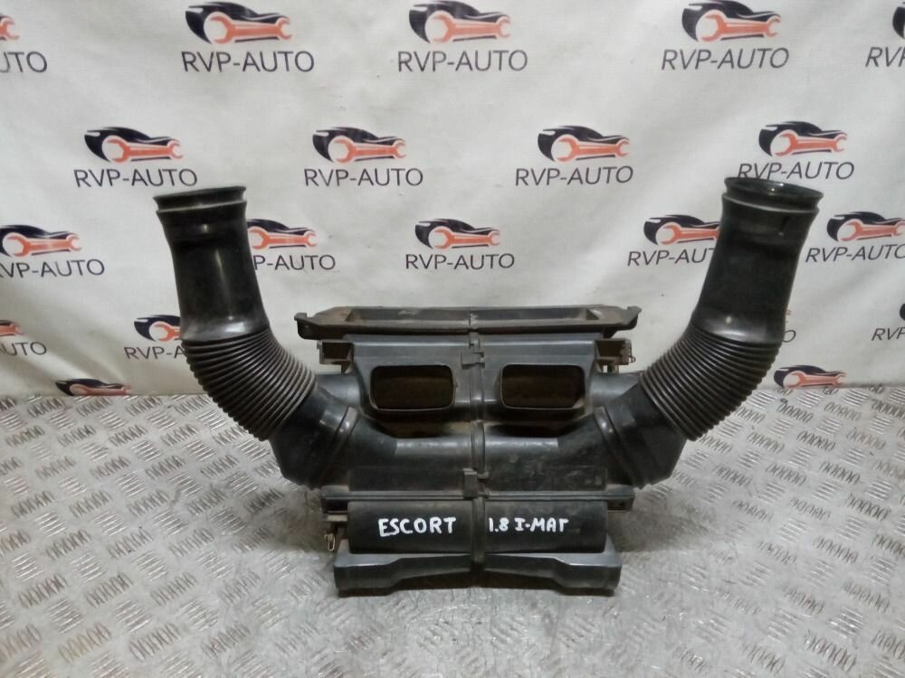 Корпус отопителя Ford Escort 4 1986—1990
