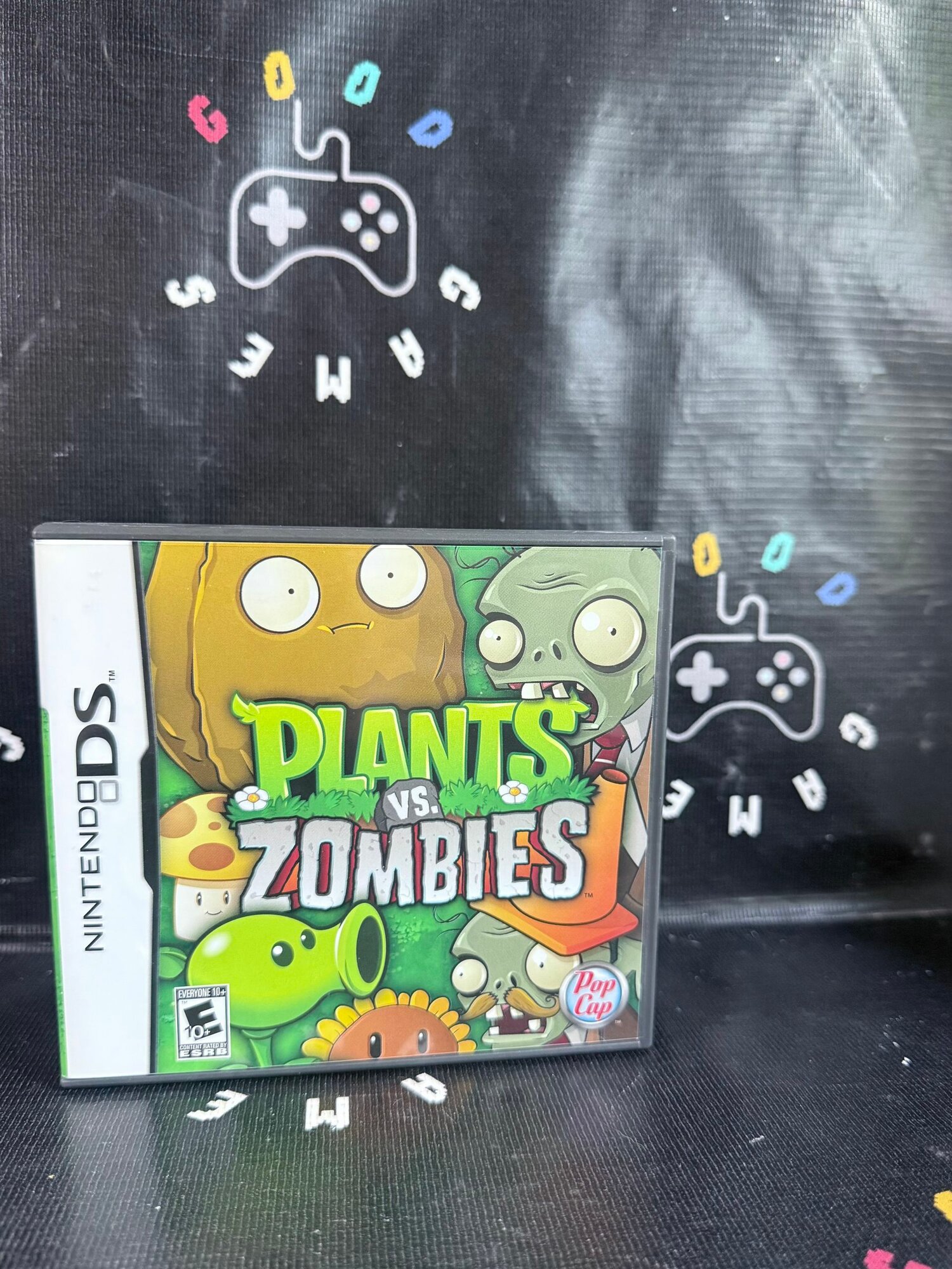 Игра Plants Vs Zombies ds