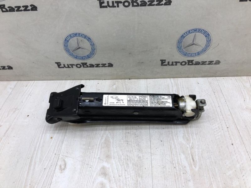 Домкрат Mercedes-Benz W209 A2035830715