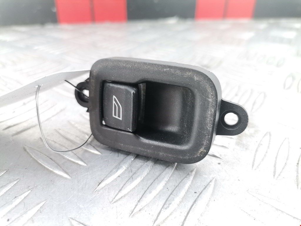 Кнопка стеклоподъемника / 1844516 30658449 30658449 для Volvo V50 1 (с пробегом)