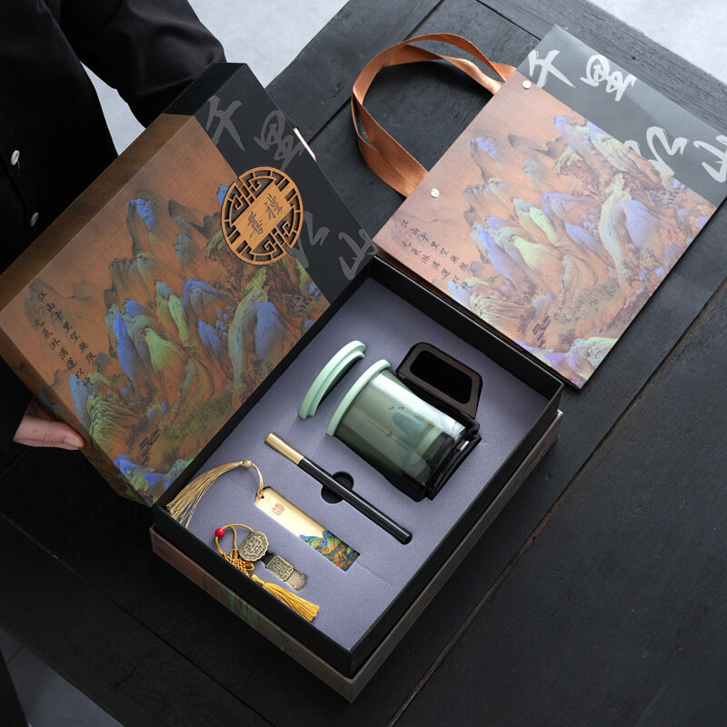 Подарки для корпоративных ежегодных встреч, тимбилдинга, празднования годовщины компании, подарки для клиентов и сотрудников на церемонии открытия, креативные подарочные наборы.