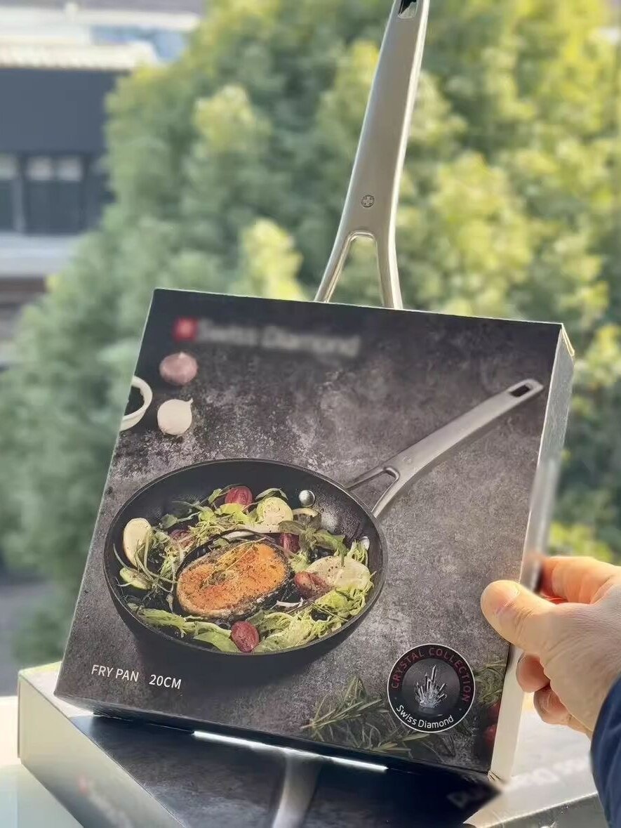 Swiss Diamond Сковорода HD Classic Nonstick, 24 см, без крышки, с фиксированной ручкой