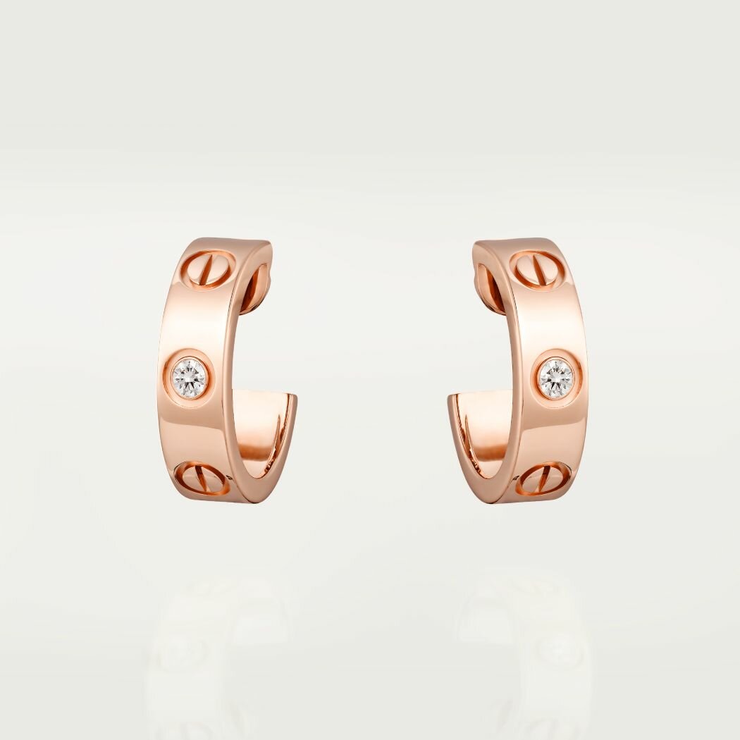 Серьги Cartier LOVE — ювелирное украшение французского бренда класса люкс для подарка, особых случаев и праздников