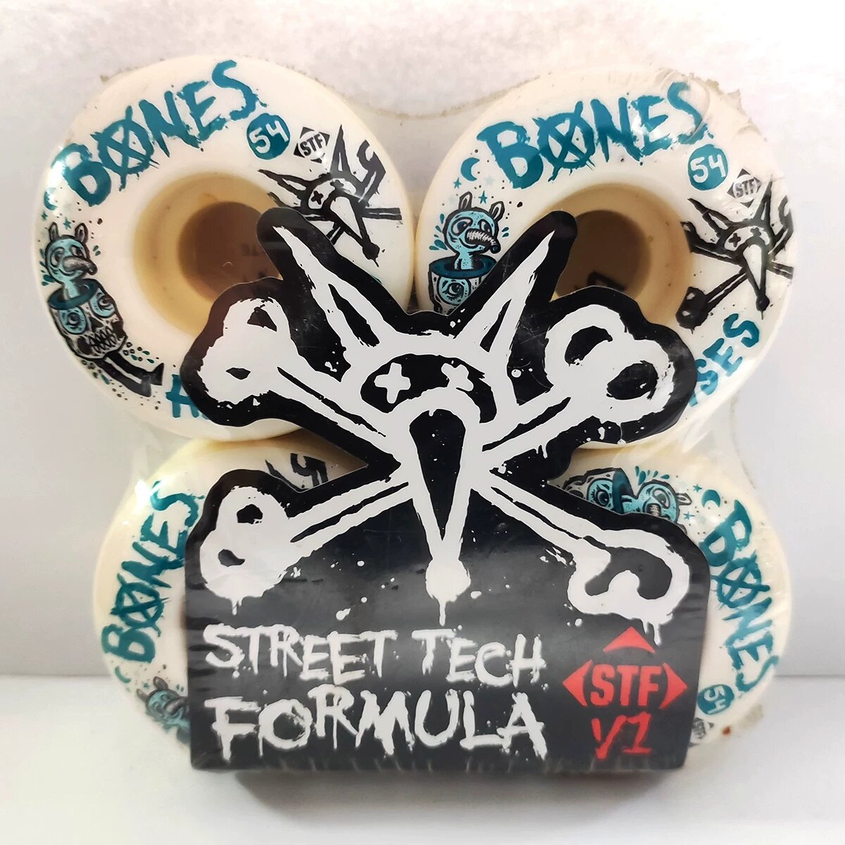 BONES Head Case 54mm Колеса для скейтборда 4 шт. в комплекте — Уличная и акробатическая производительность