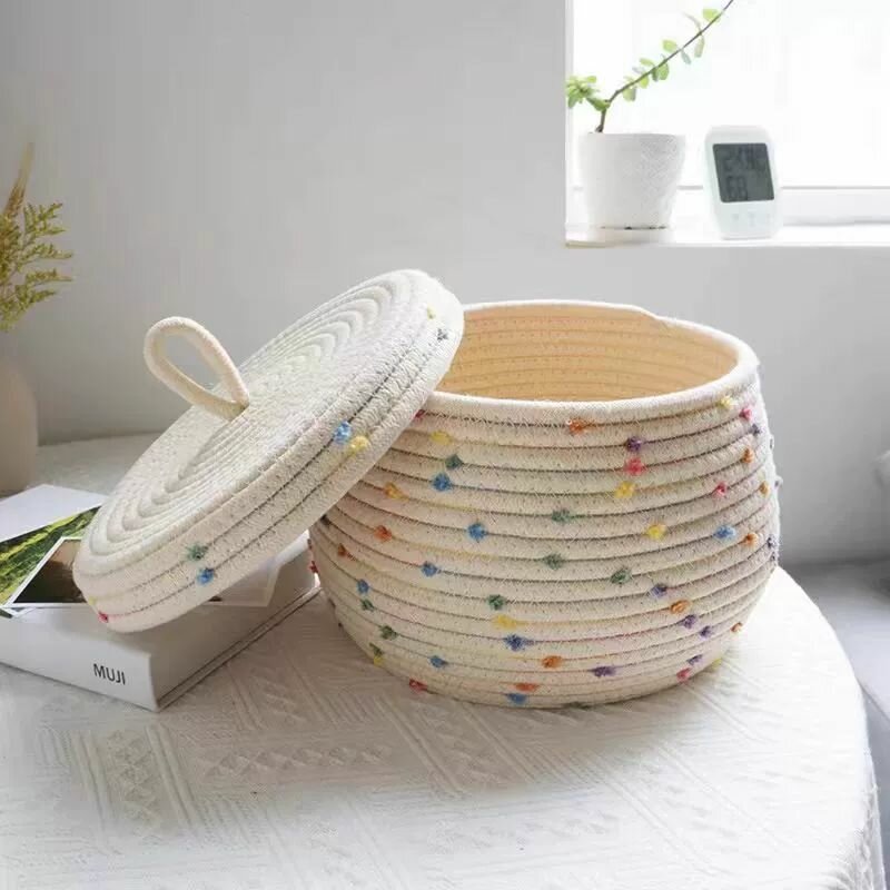 Кофр для хранения вещей 20x20x13 см 1 шт с крышкой кремовый