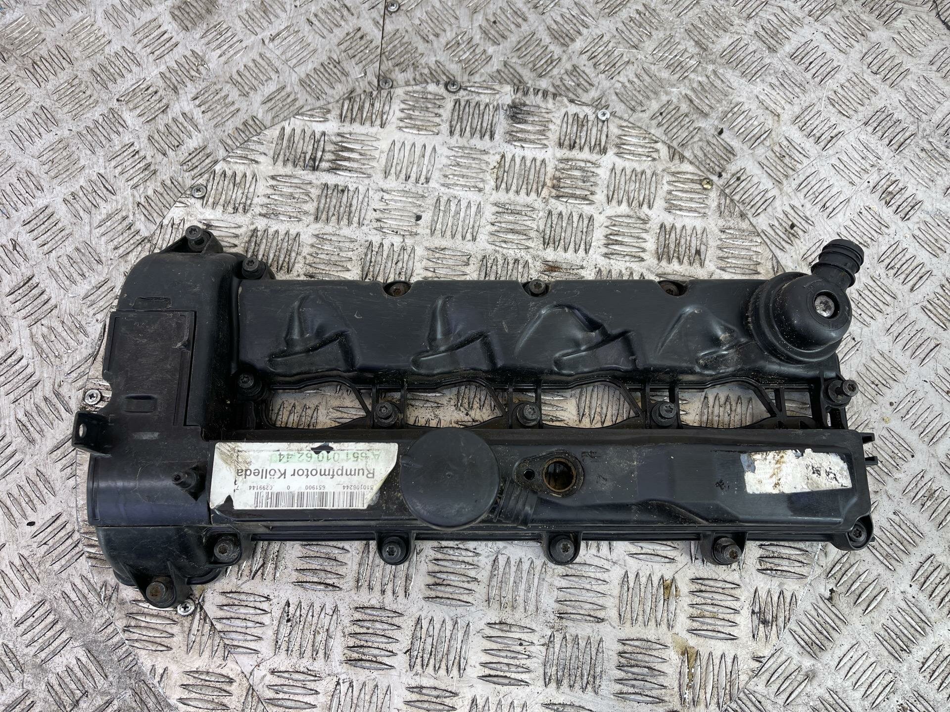 Клапанная крышка Mercedes-Benz Sprinter W906 2010 A6510106244