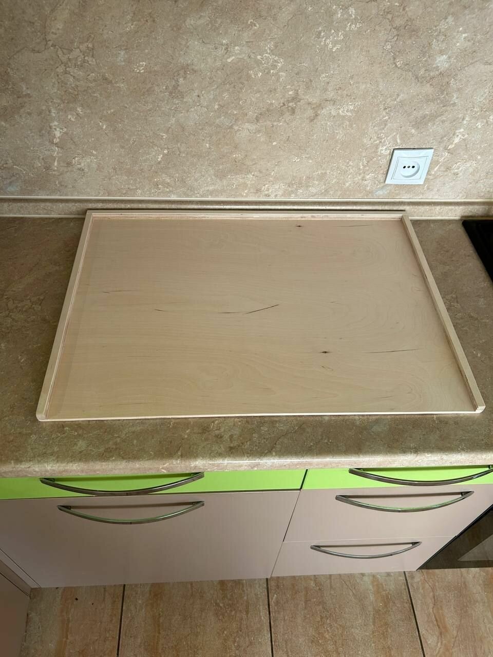 Доска для раскатки теста с бортами