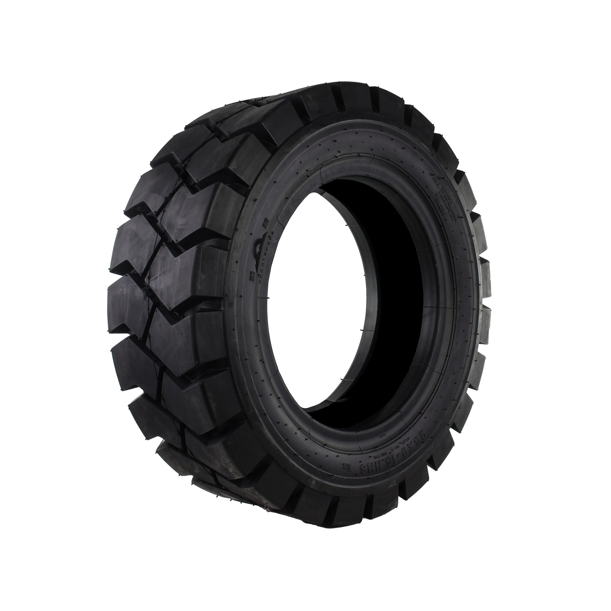 Шина пневматическая 8.15-15 (28*9-15) CHAO YANG (CL621) 14PR