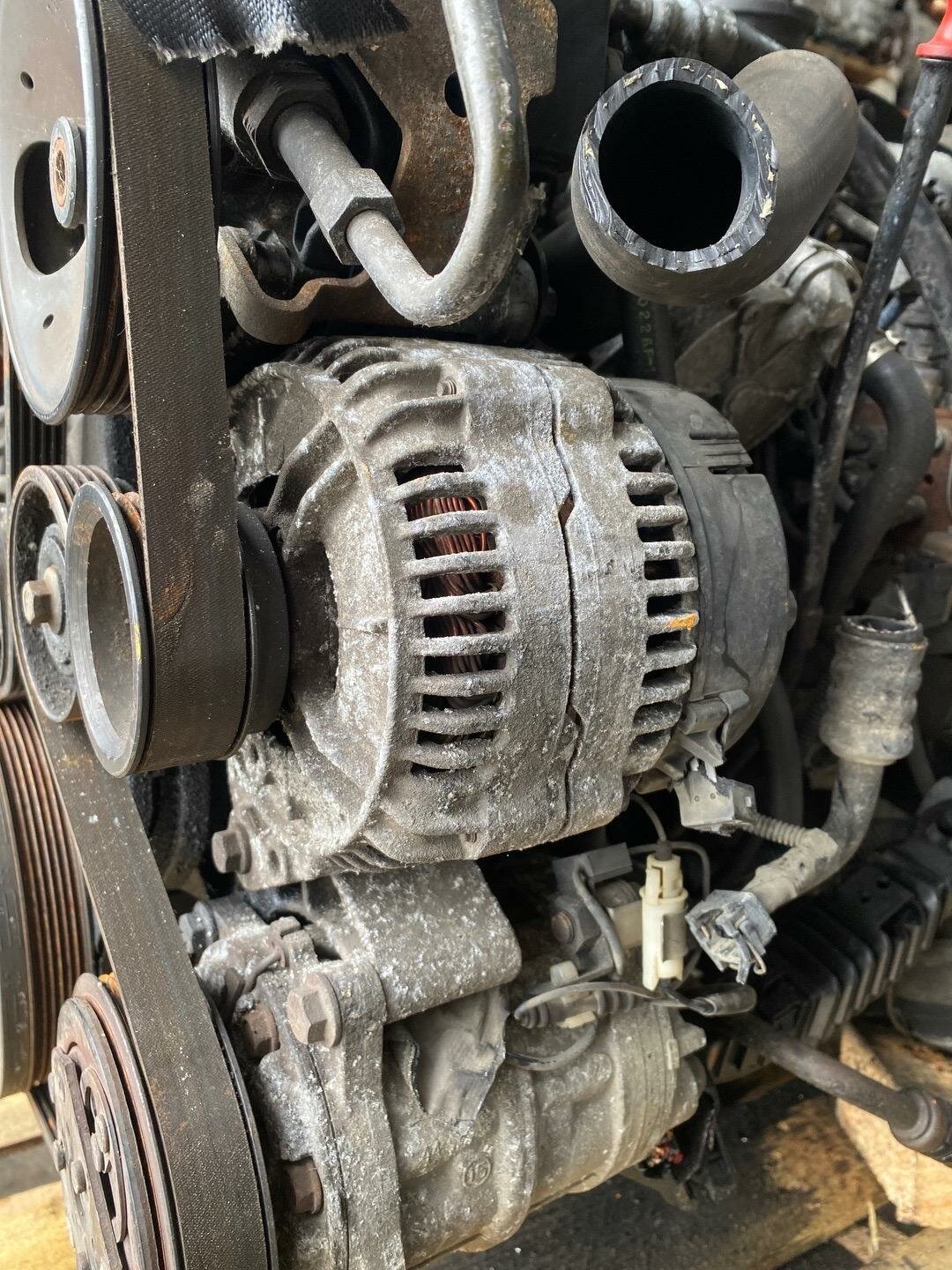 Генератор для Volvo V70 2.5 OEM 0123515028
