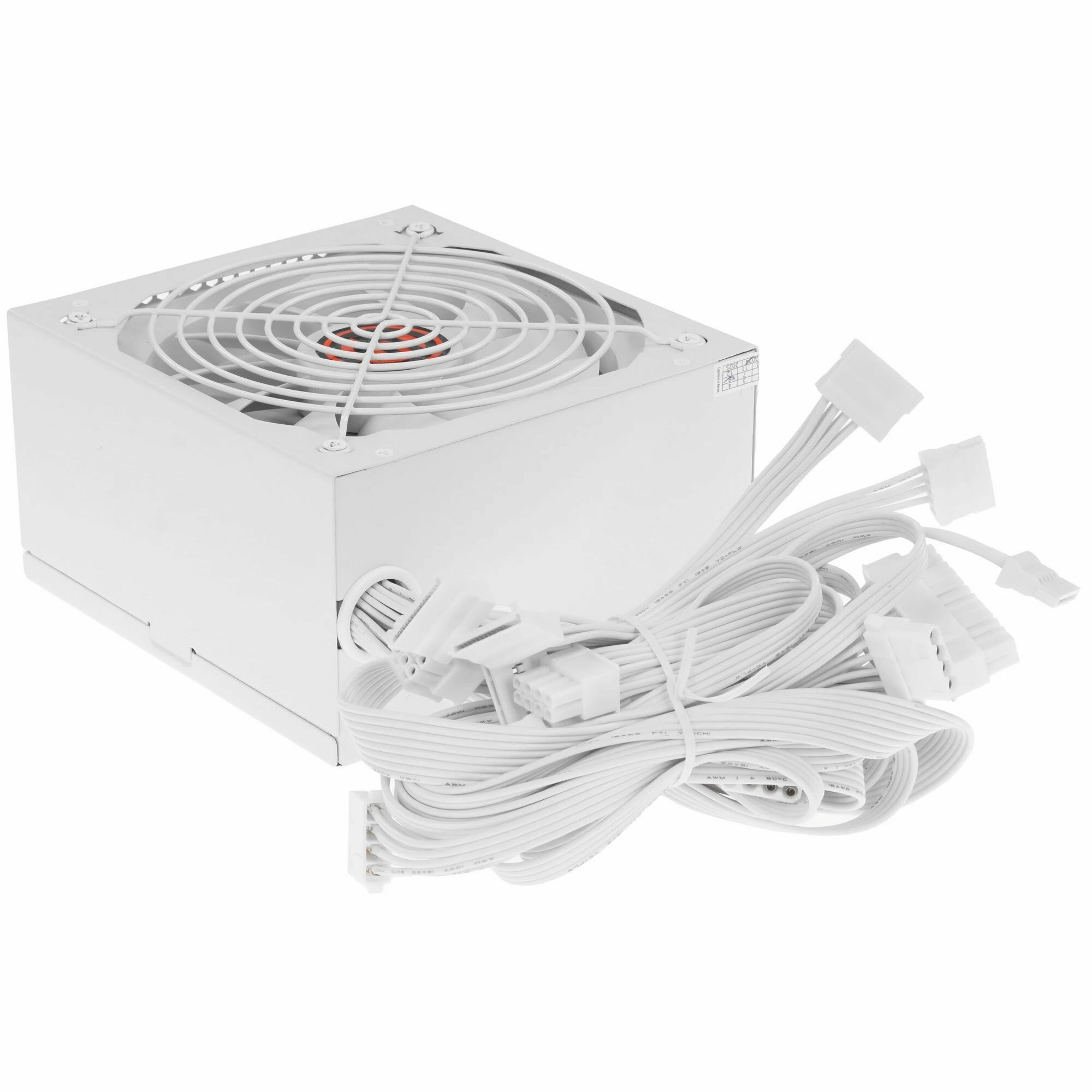 Блок питания Ginzzu PC700 80 Plus Standart (PC700белый) белый - ATX 20+4 пин, 4 pin + 4 pin CPU, 7 SATA, 2 x 6+2 pin PCI-E