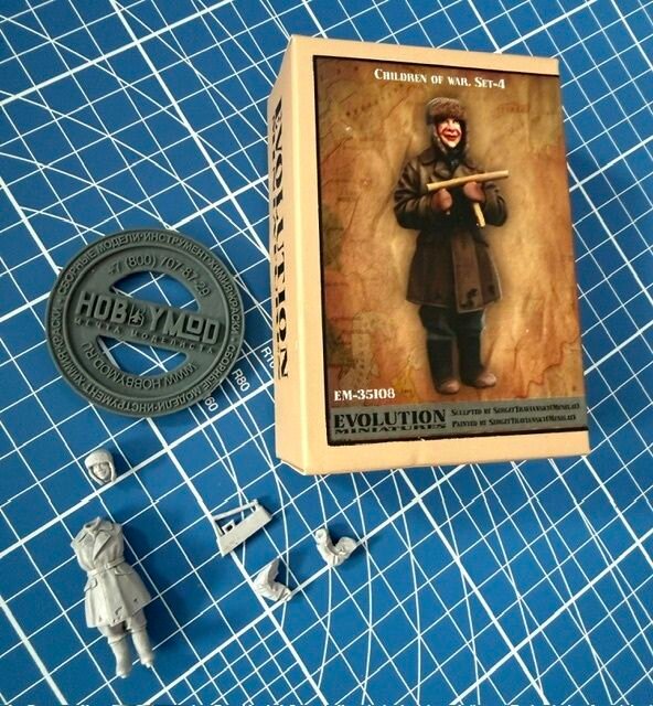 EM-35108 Фигурка для самостоятельной росписи 1:35 Children Set-4