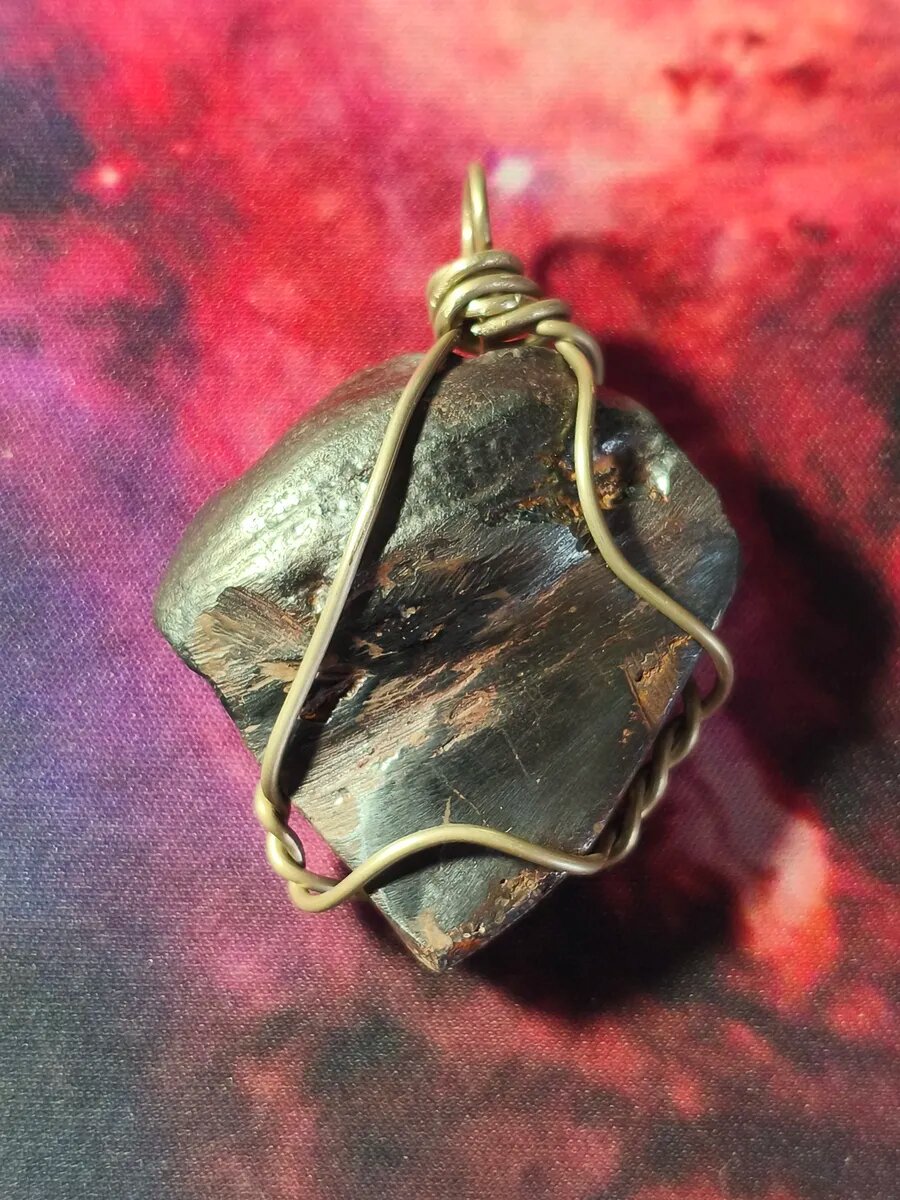 Подвеска ALCHEMY CRYSTAL, осколок метеорита