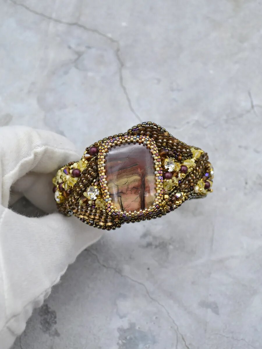Незамкнутый браслет, кристалл, кристаллы Swarovski, бисер, жемчуг Swarovski синтетический, яшма