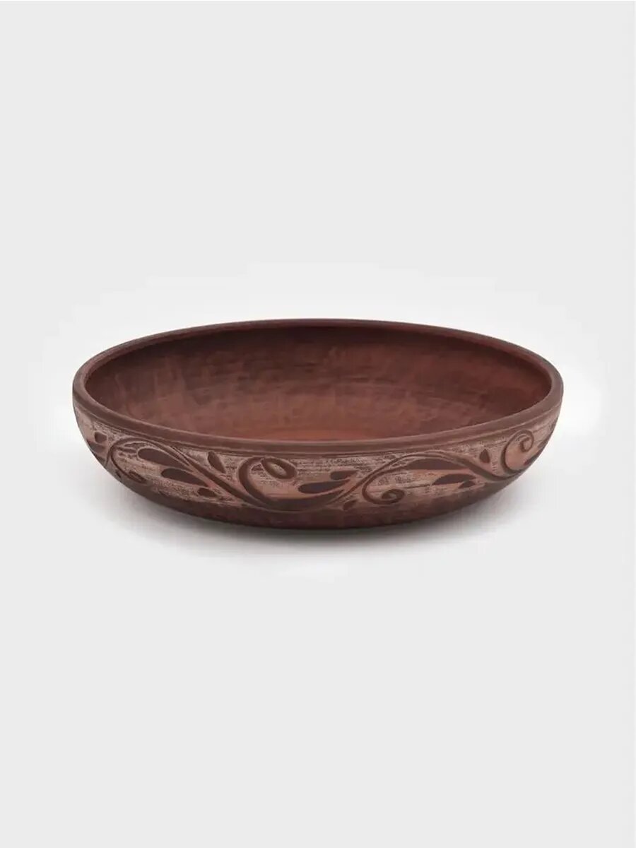 Эстетичный салатник из красной глины