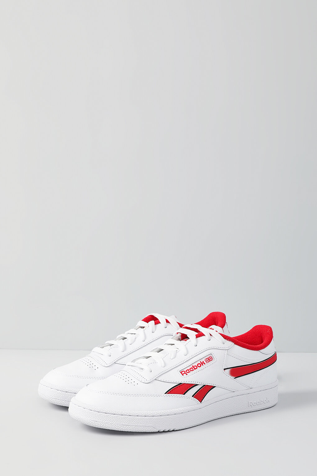 Кроссовки Reebok, размер 9,5, белый