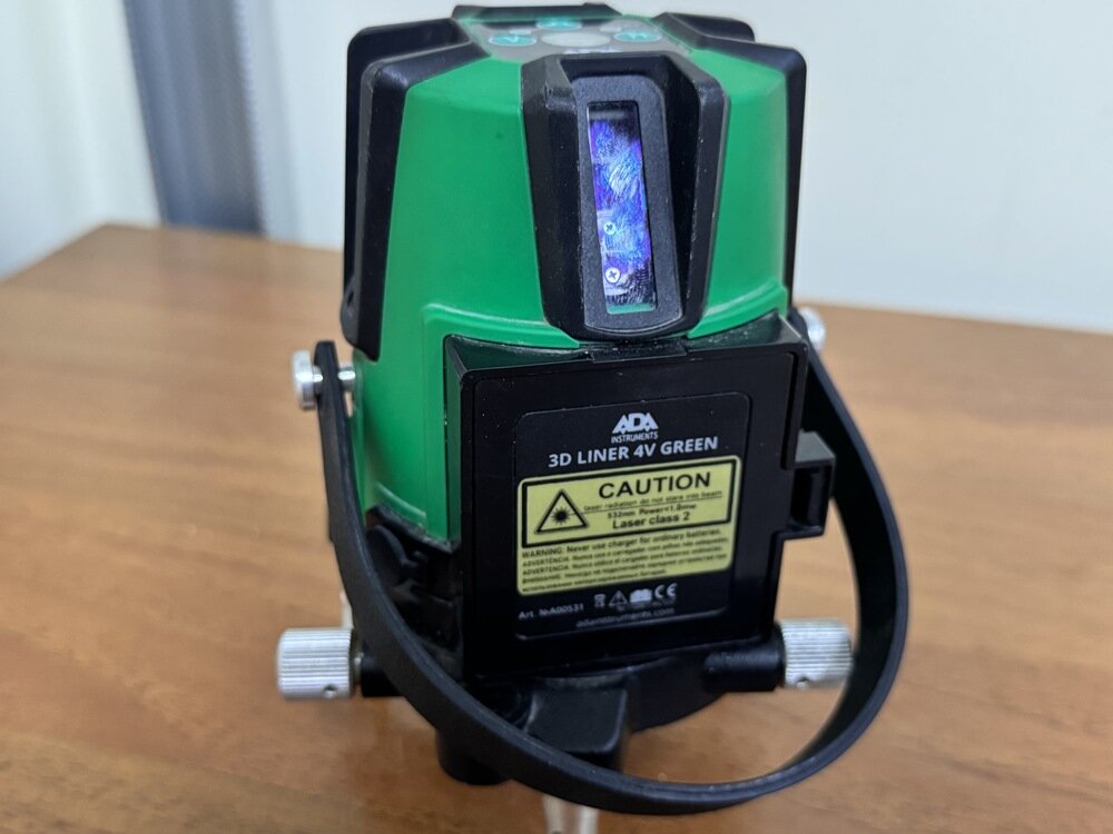 Лазерный уровень нивелир автоматический ADA 3D LINER 4V Green, б/у, уценка