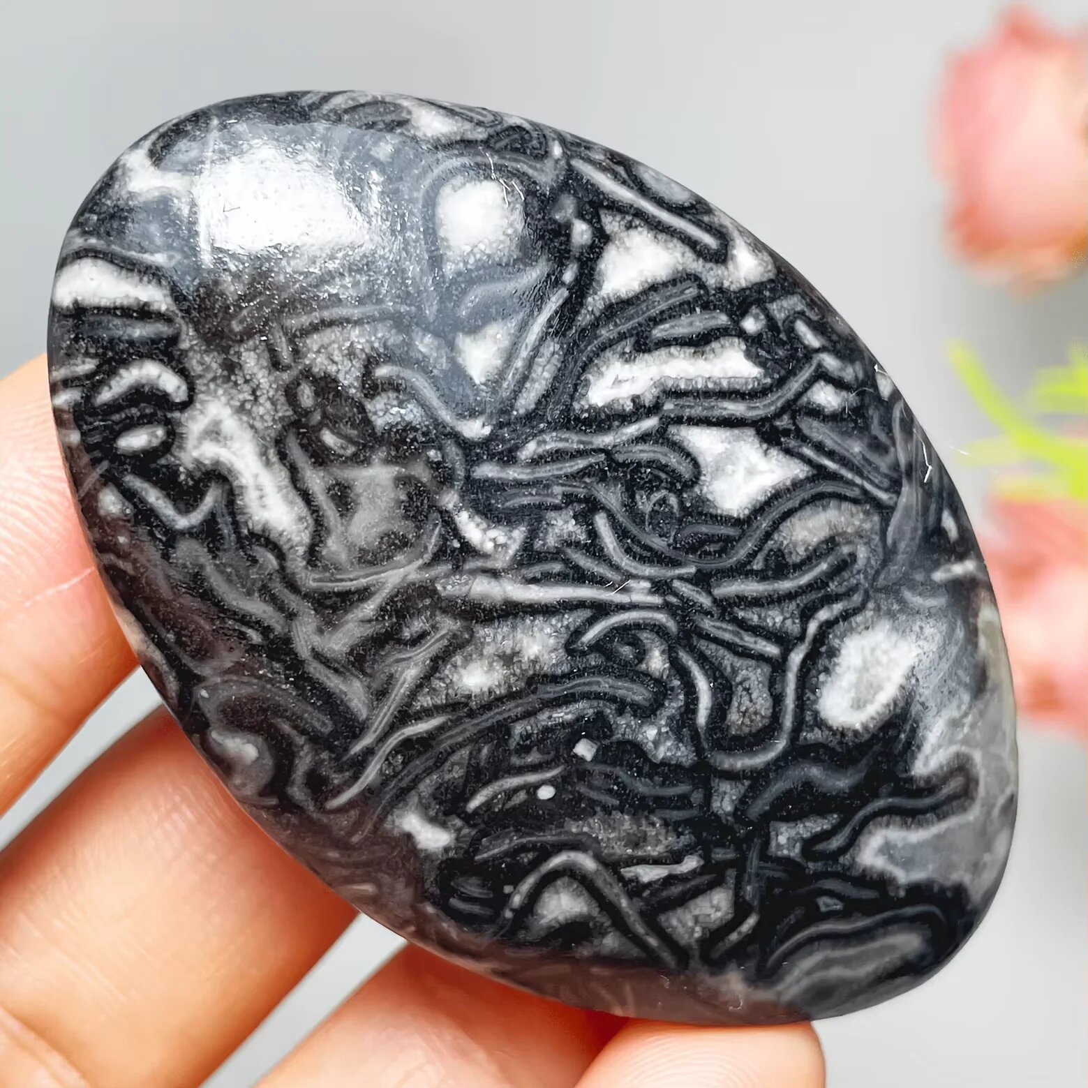 Камень из кварца Пикассо-Яспар для снятия стресса 20-50g