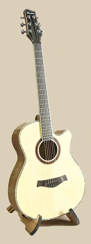 Акустическая гитара Mendoza YHF40CN