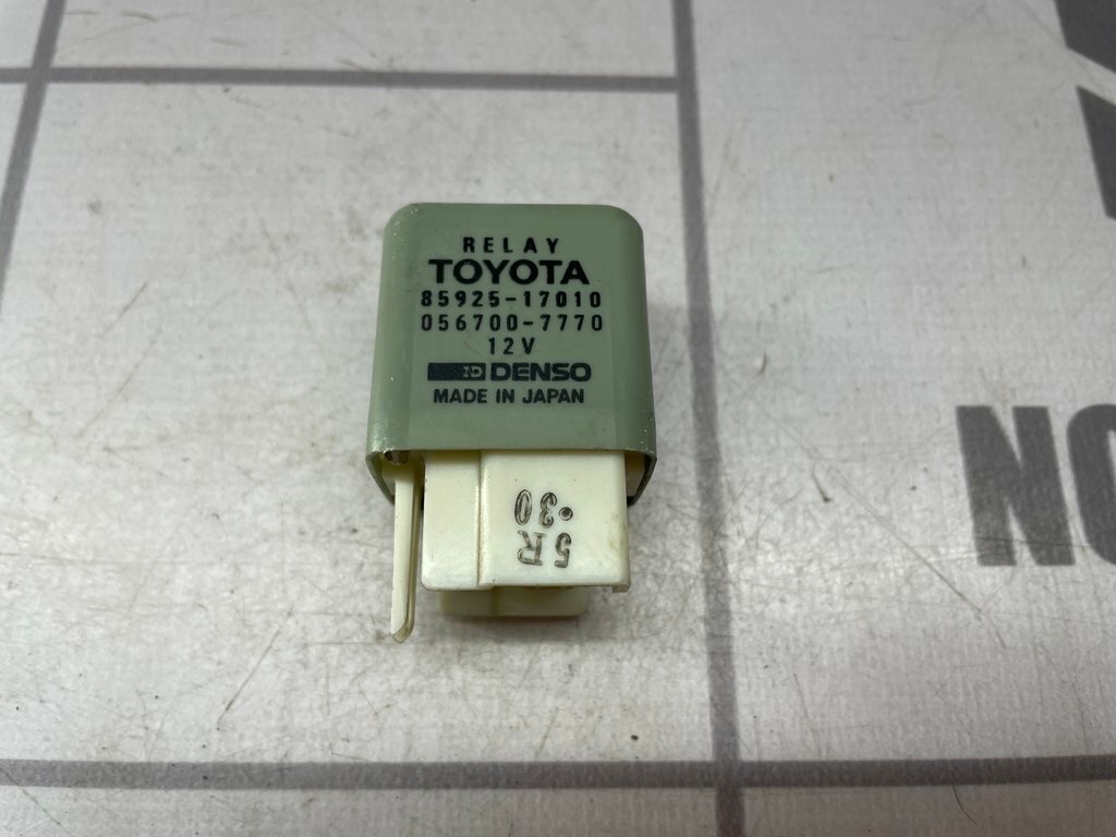 Реле Toyota Estima Lucida Previa 1996-2000