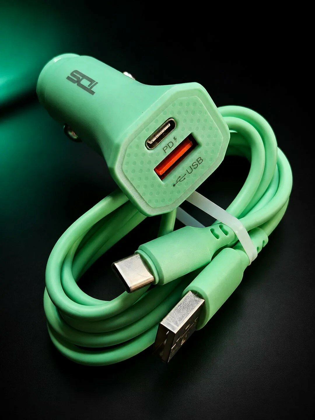 Автомобильное ЗУ USB+USB-C PD 12 Вт, с кабелем USB-Type-C 2.4 А, TDS TS-CAU54 мятный цвет