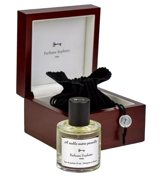 Parfums Sophiste A Nulle Autre Pareille духи 15 мл для женщин - парфюм Софисте Несравненная