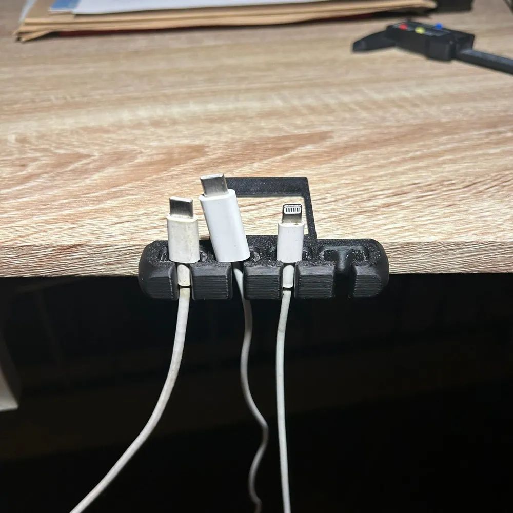 Модульный органайзер для проводов и кабелей USB